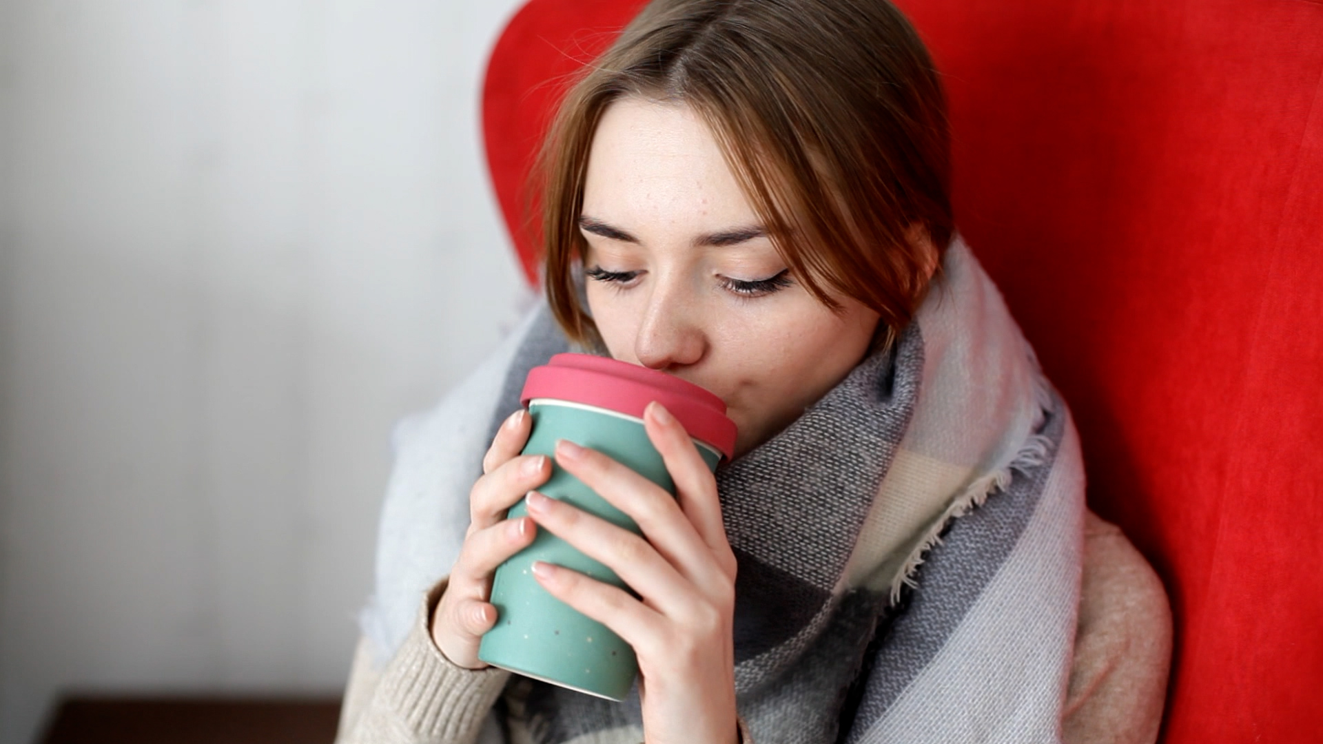 Lait d'or relaxant, une tasse douillette pour un meilleur sommeil