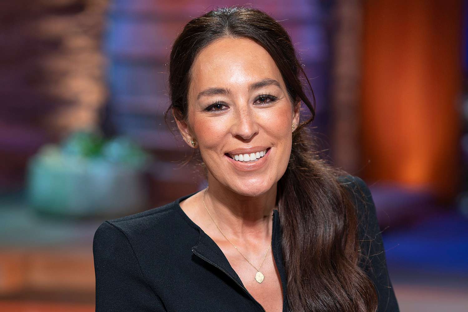 Joanna Gaines reveals which Food Network star she wants to cook her ...