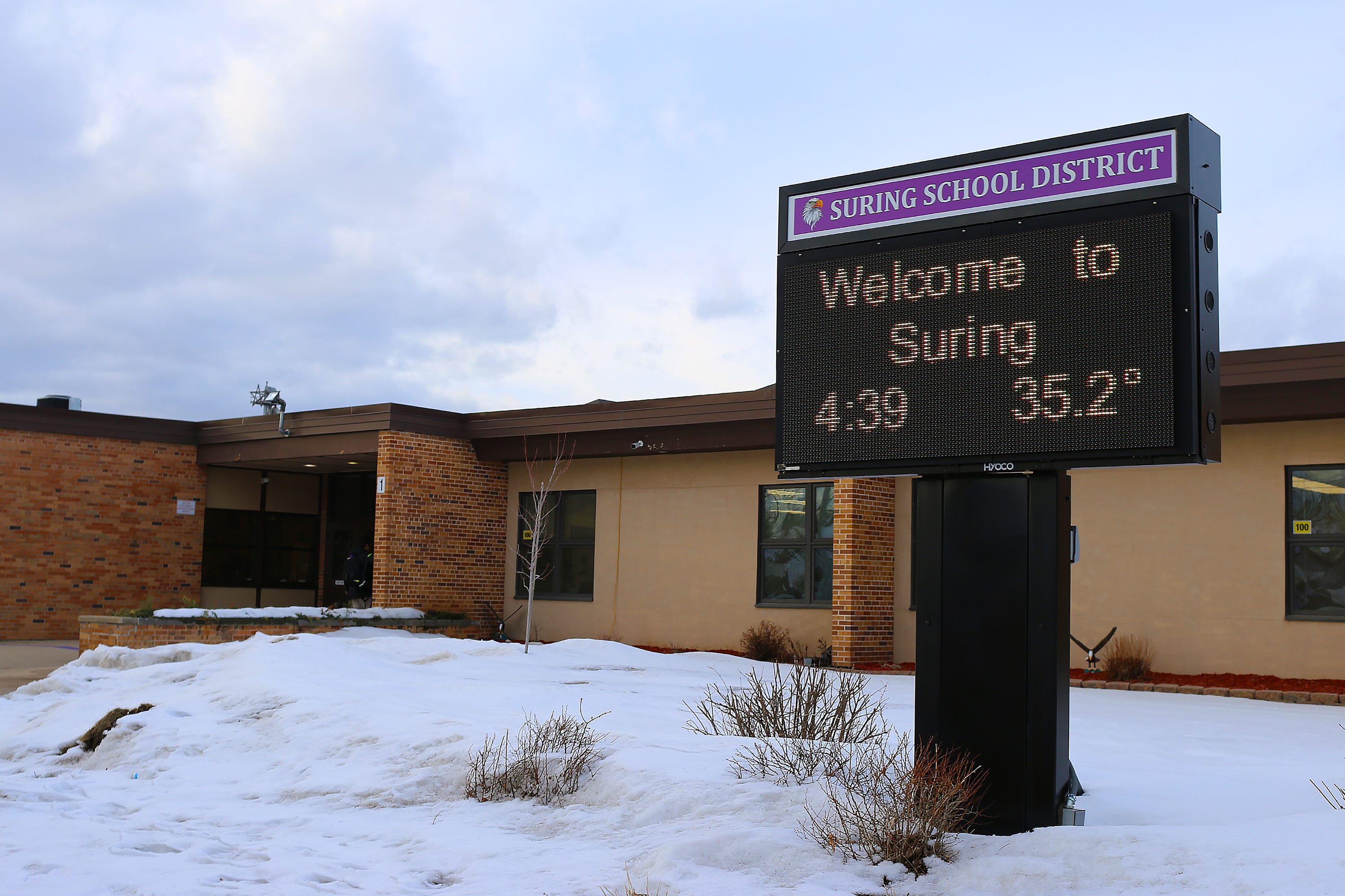 Bomb threat leads to evacuation of Suring School District students