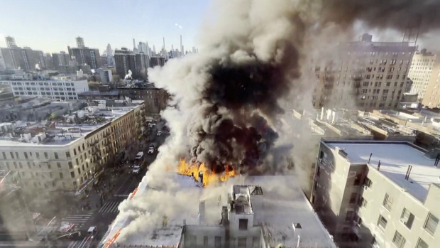 6 injured when fire in Manhattan causes part of roof to collapse ...