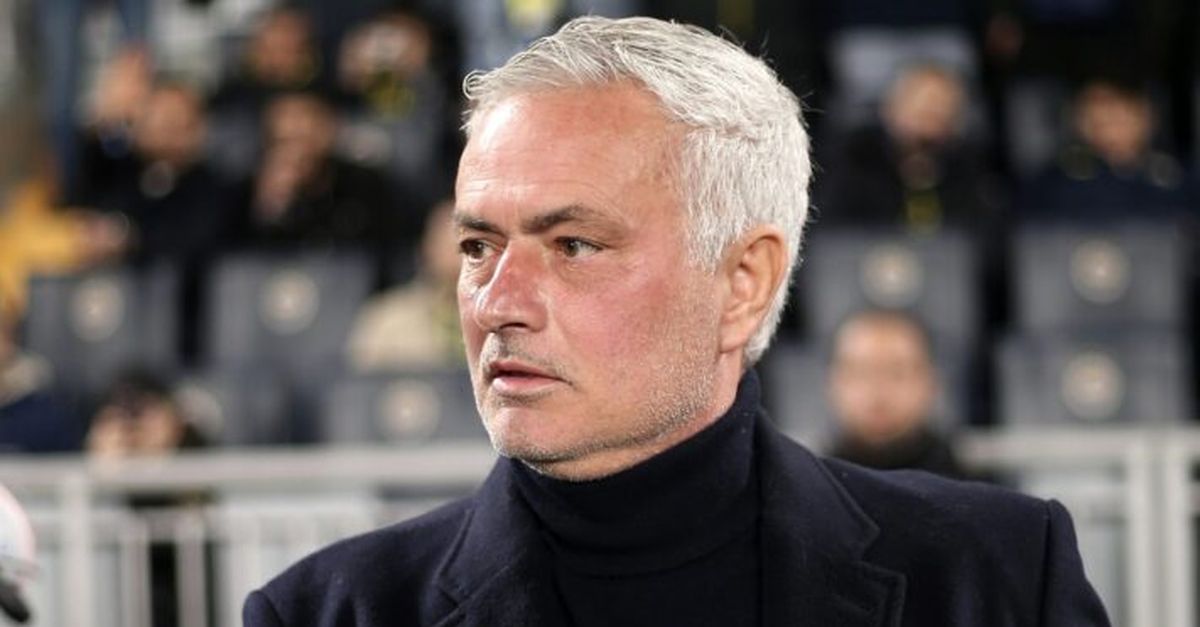 Mourinho: “Chivu quest’anno ha avuto la ‘stellina’, ecco perché ...