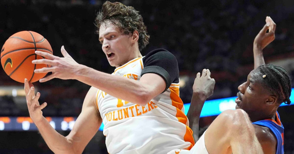 Tennessee’s Cade Phillips issues statement on decision to undergo ...
