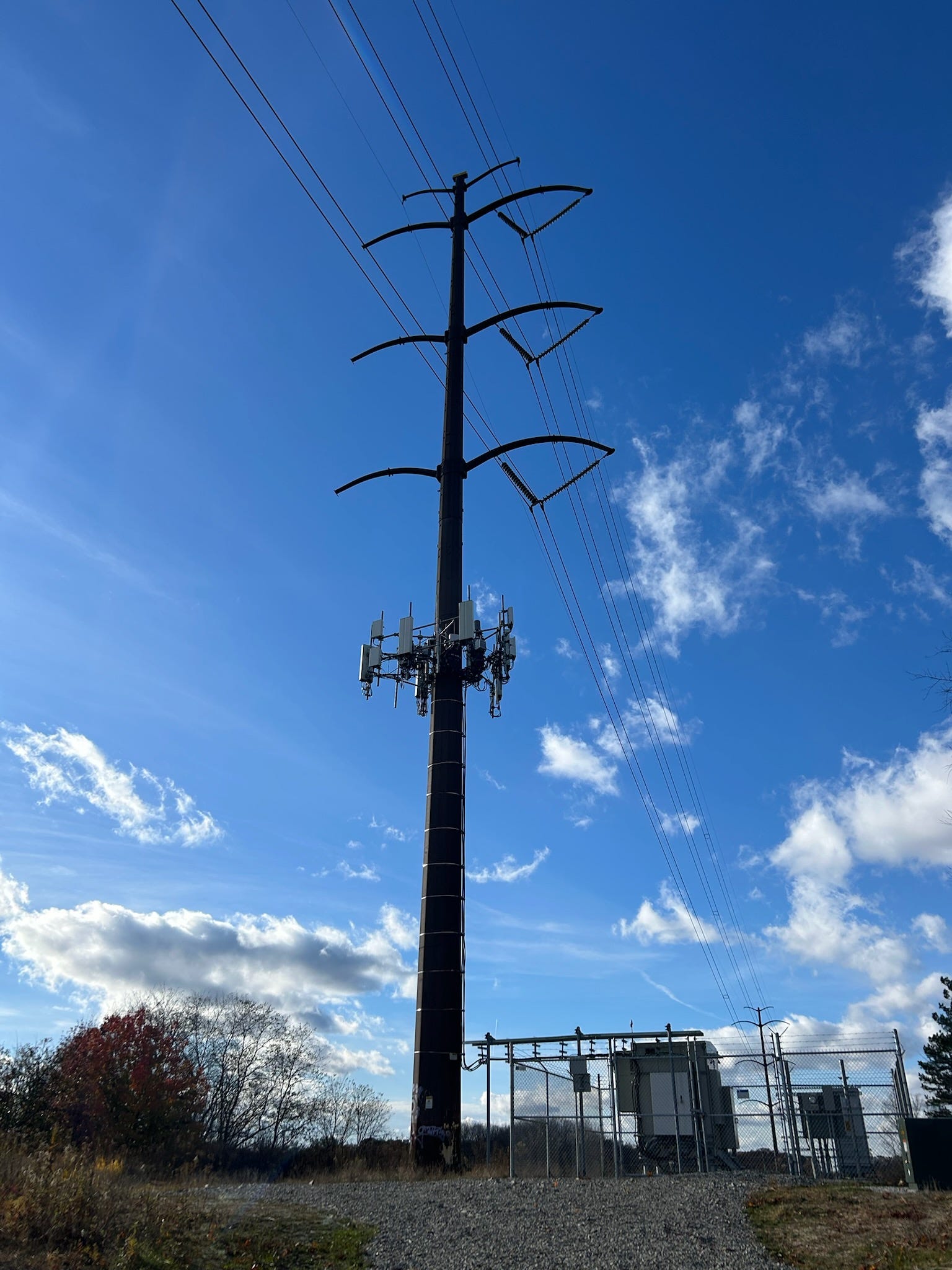 Developer withdraws plan for 104-foot cell tower in west Reno
