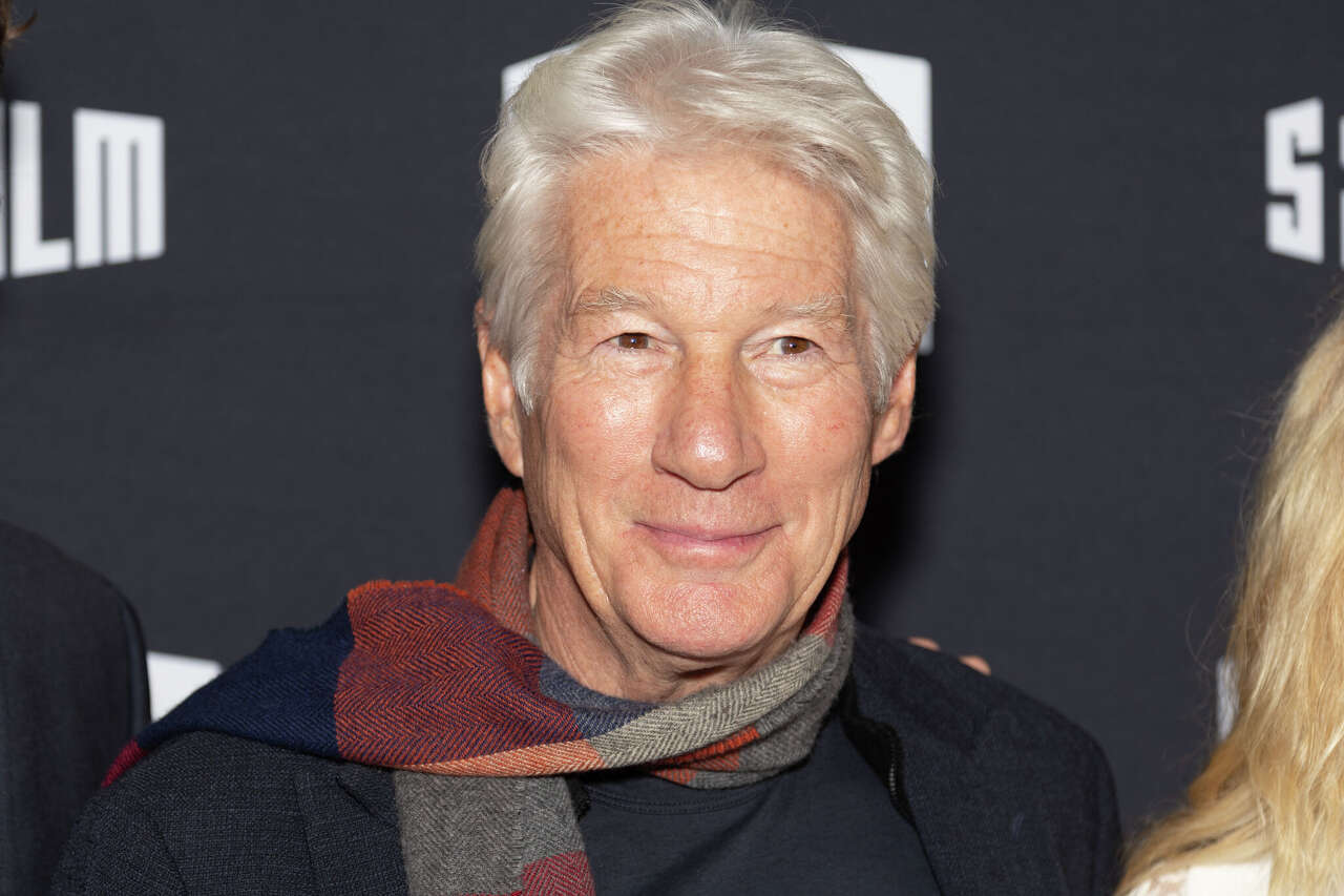 Kristen Stewart, Benicio del Toro attend swanky San Francisco event