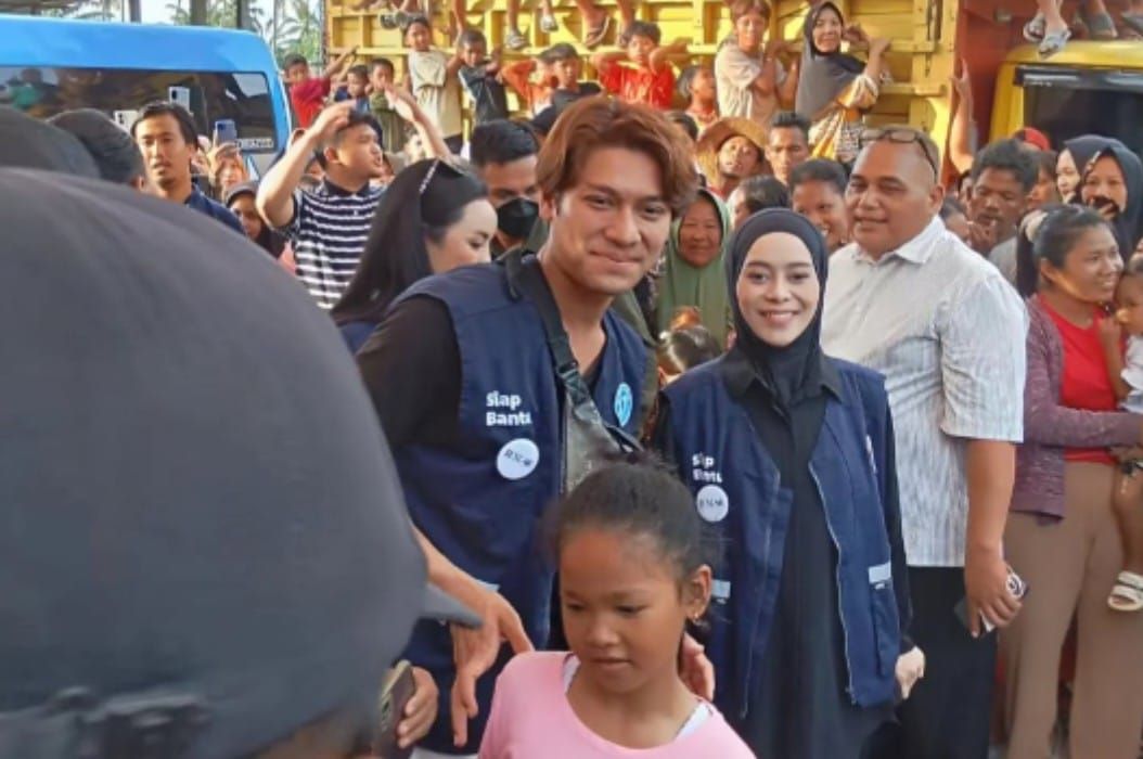 Tak terhalang hamil besar, Lesti Kejora dan Rizky Billar tetap sibuk syuting dan turun ke ...