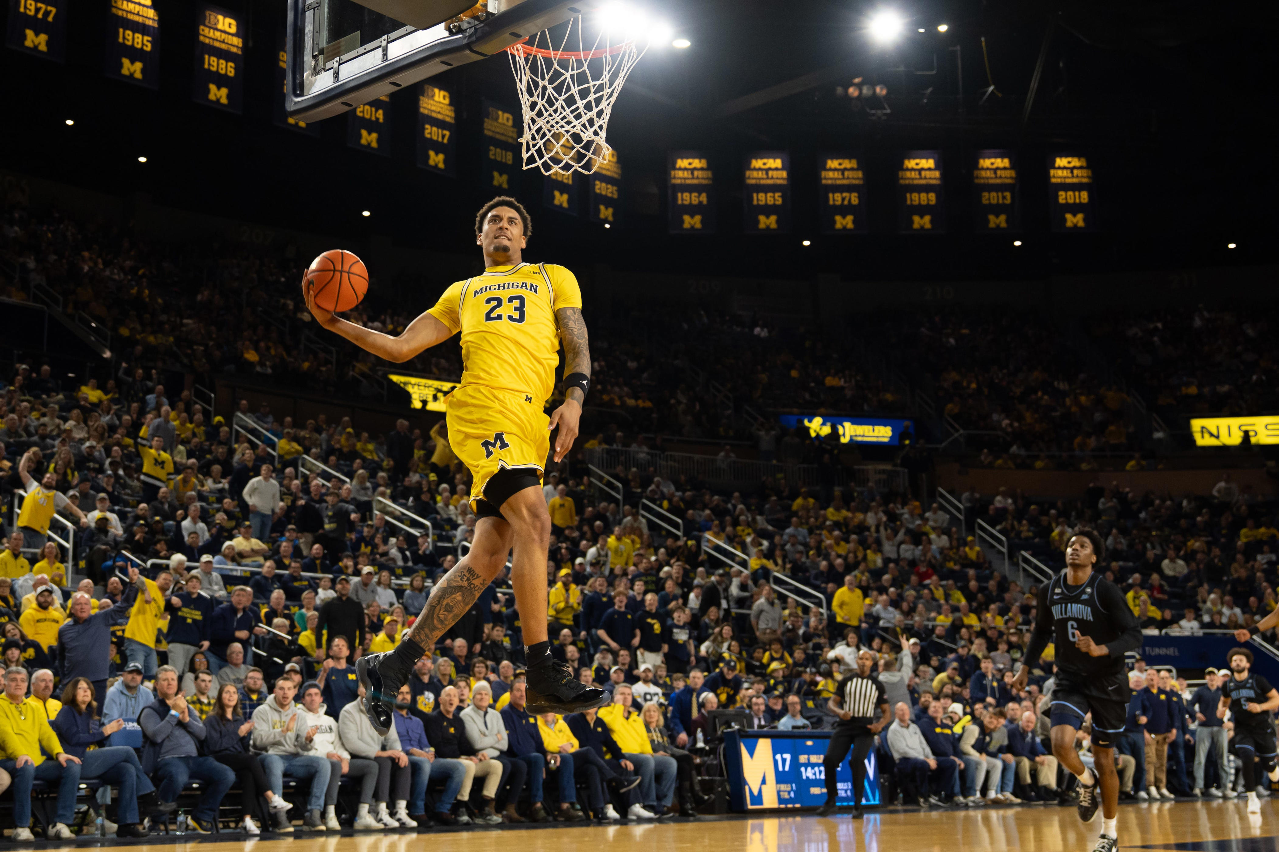 Recap: Michigan basketball dominates Villanova, 89-61