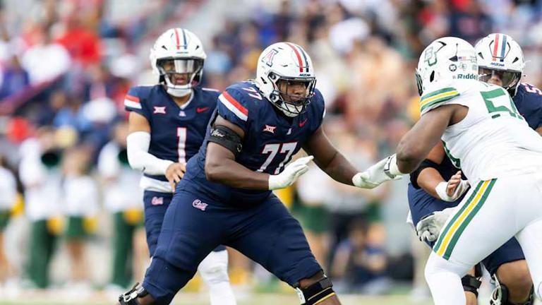 Arizona loses 1st postseason transfer with OL Michael Wooten entering ...