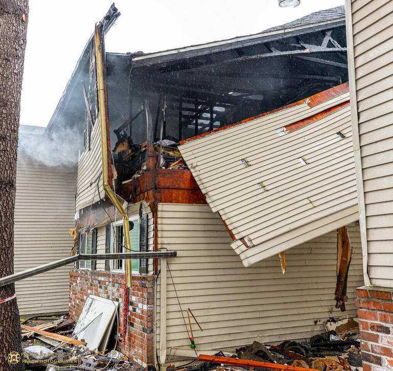 ‘Completely blown out’: 1 hospitalized after explosions, fire in SE ...