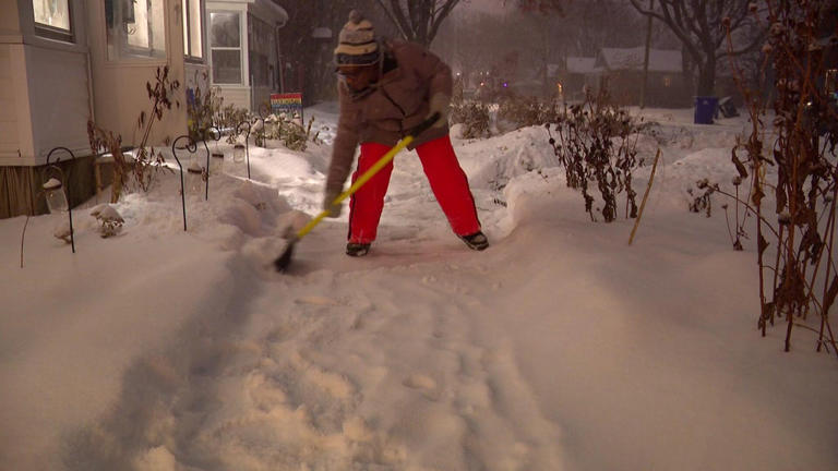 Volunteers step up to help clear snow for those in need around St. Paul