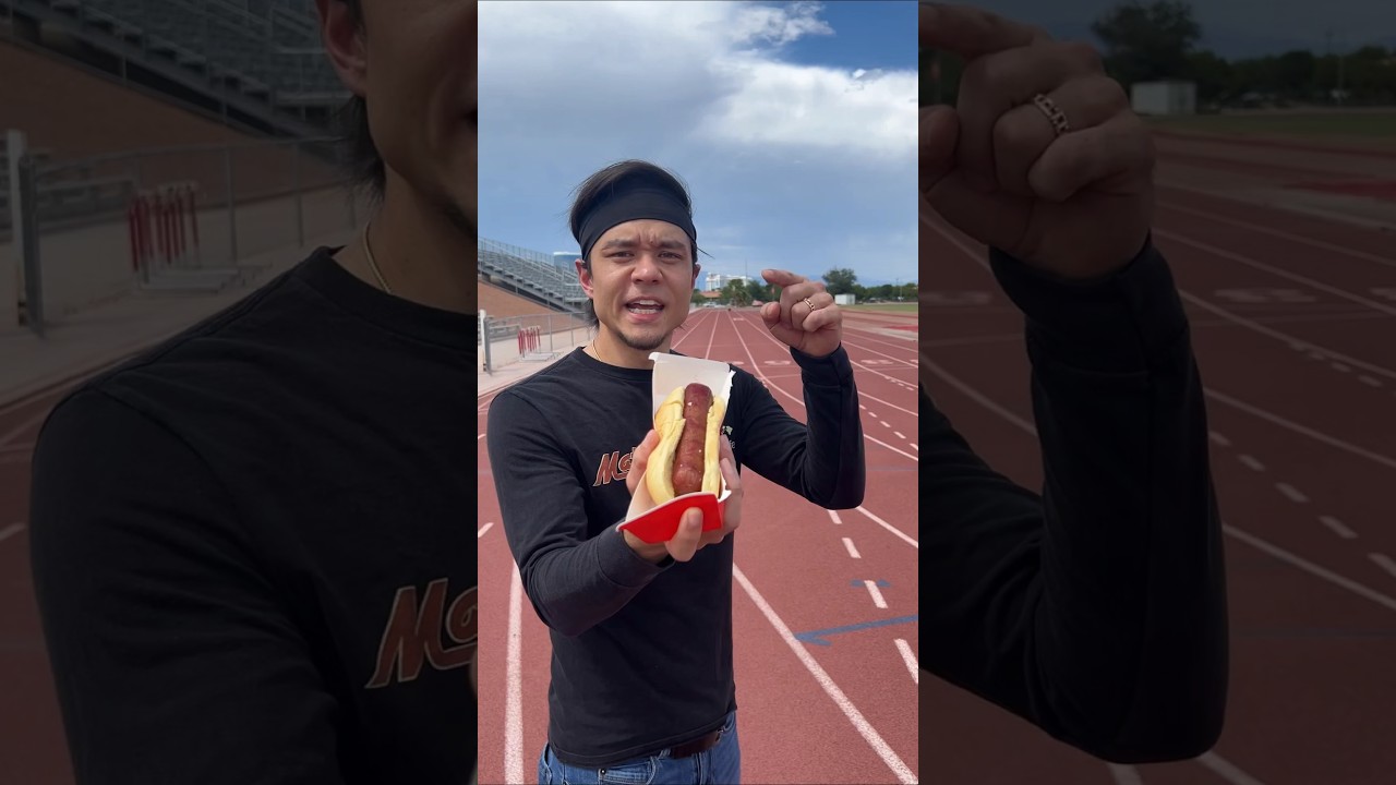 I tried the 100m hot dog run challenge! 🌭🏃‍♂️