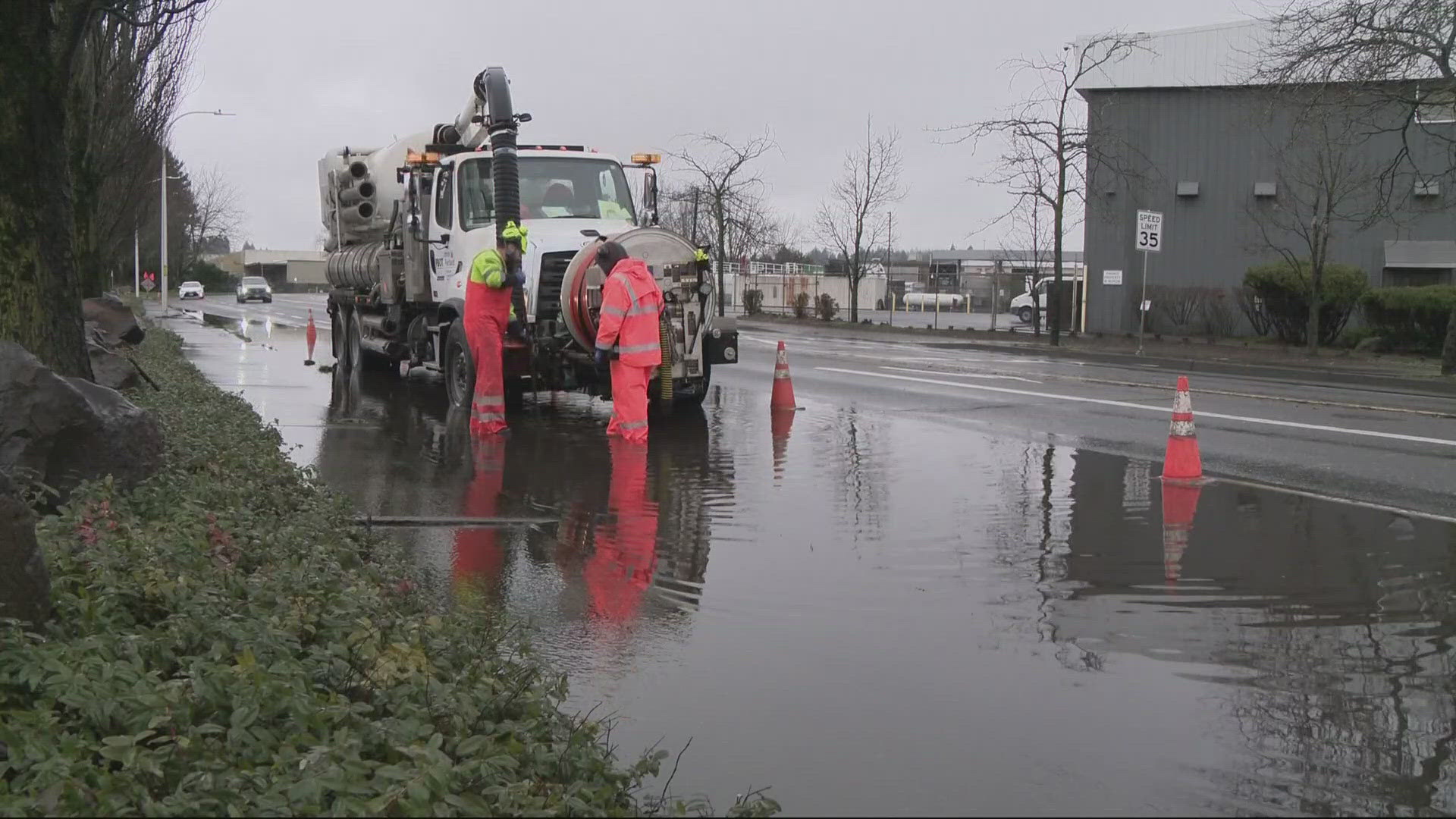 Heavy rain floods Portland metro area