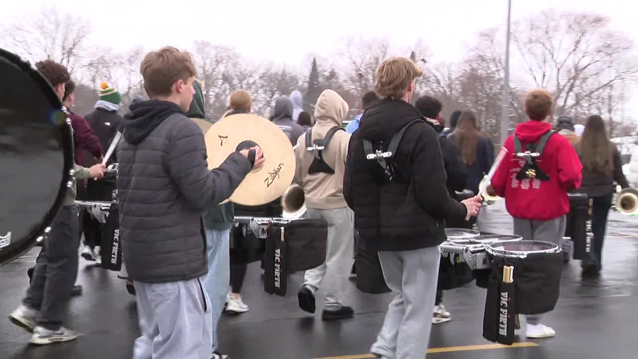 Greendale High School marching band headed to the Rose Parade