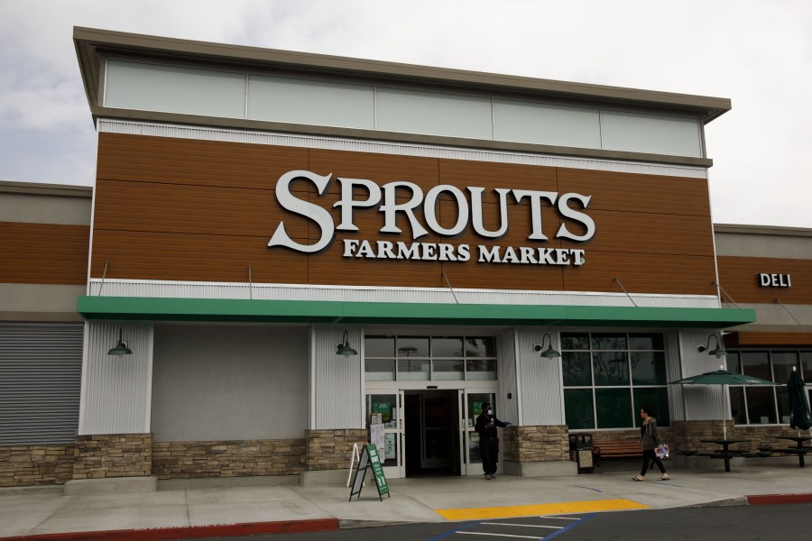 Pueblo West Board votes to approve sale of land for Sprouts Famers Market