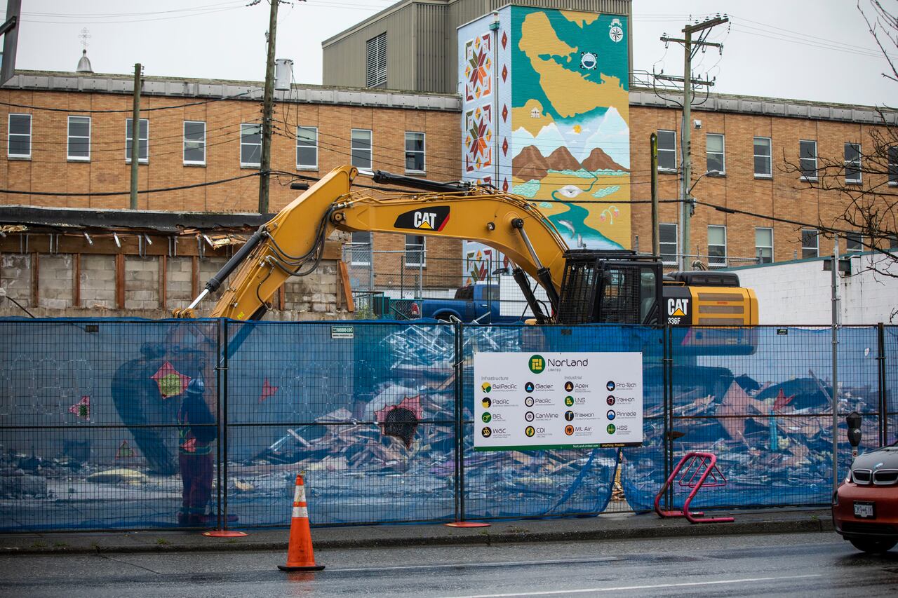 Concerns rise as Vancouver’s busy Broadway traffic detours to narrow ...