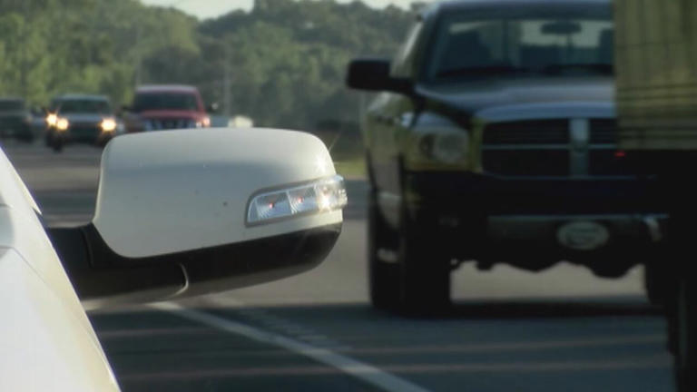Wisconsin expands Move Over law to include disabled vehicles