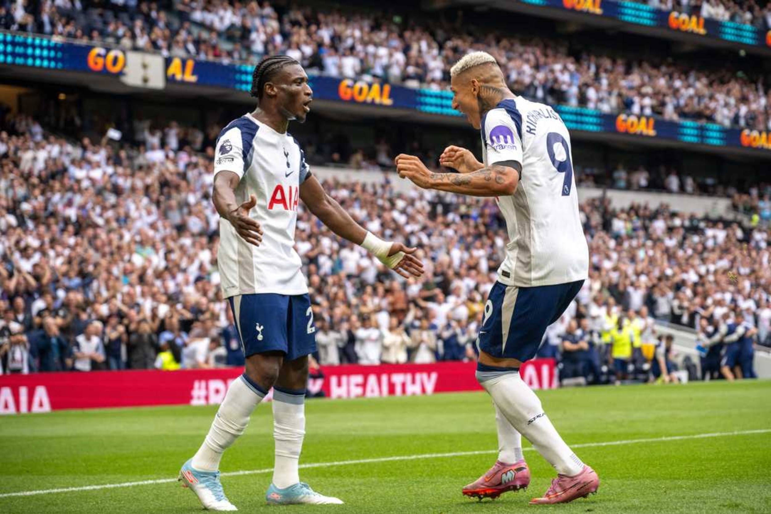 Thomas Frank reveals three key things he likes about Mohammed Kudus ...