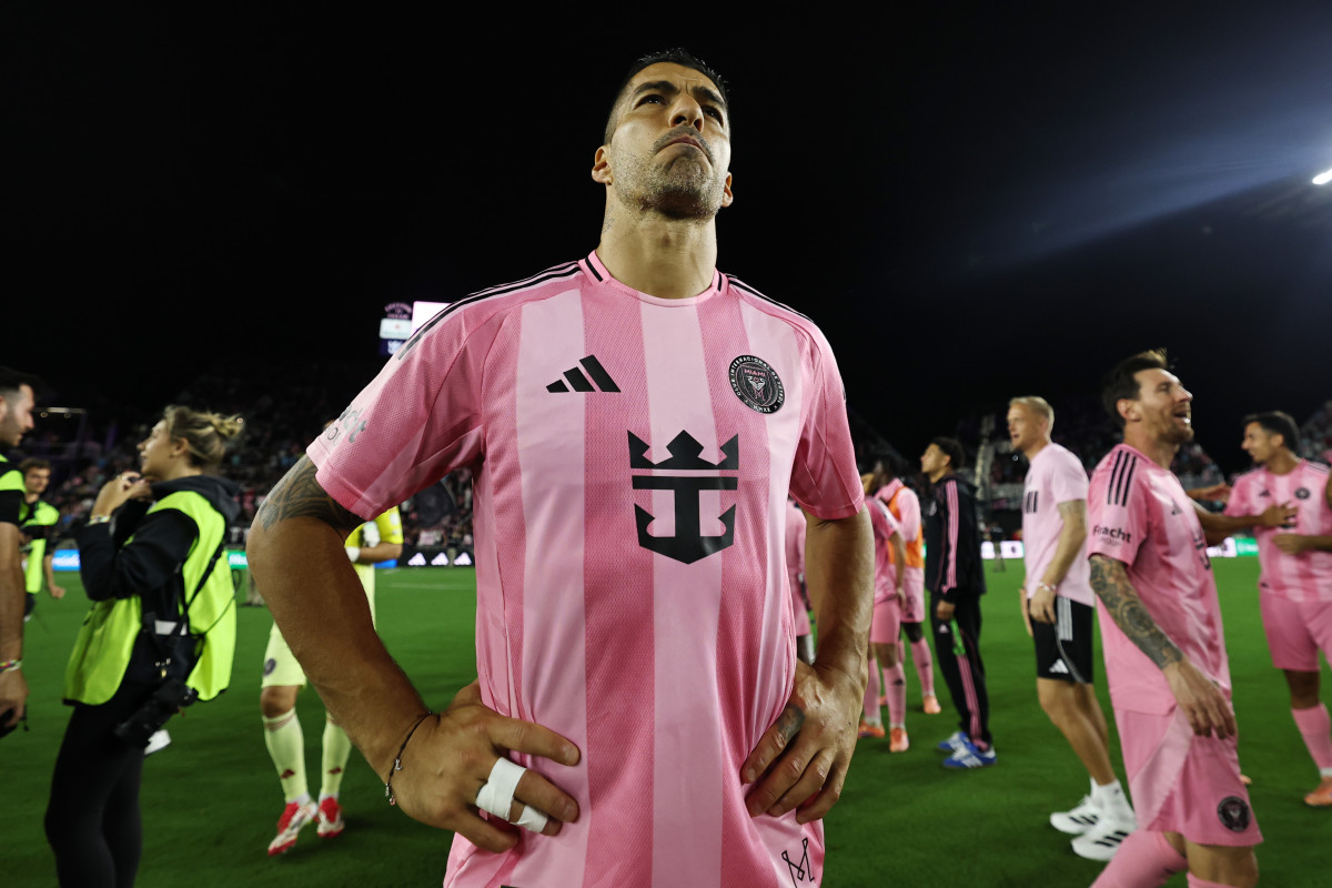 Inter Miami makes offer to Luis Suarez, faces South American competition