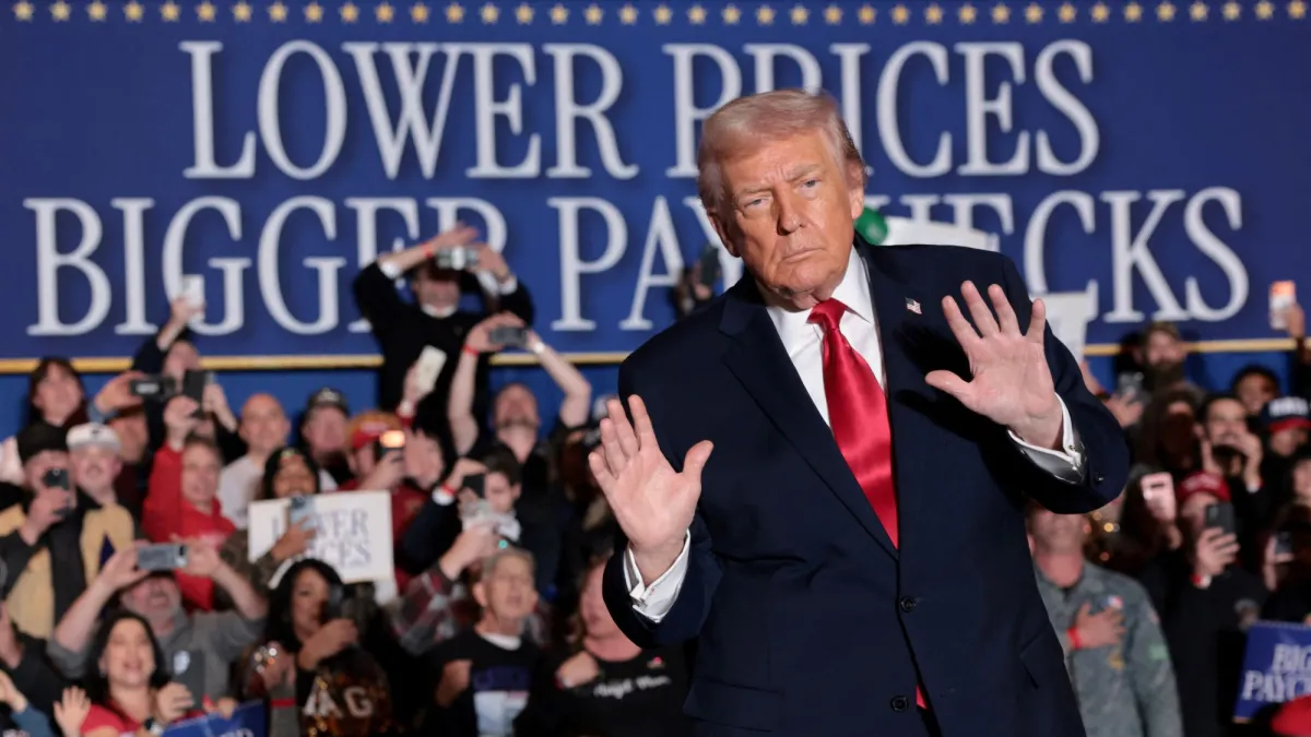 Trump Touts His Economy Grades It An A