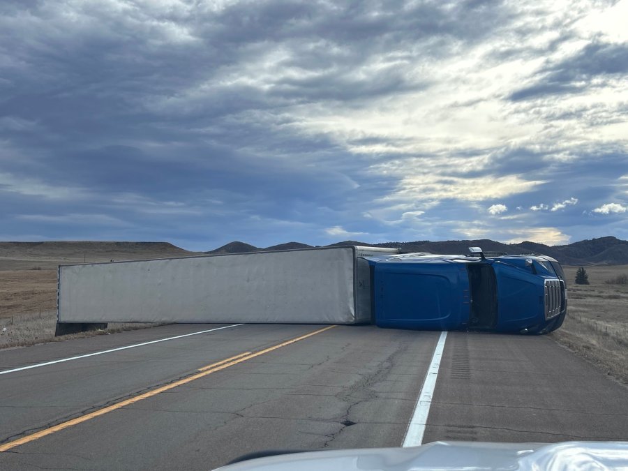 Semi trailers blow over, block roads amid high winds in Colorado