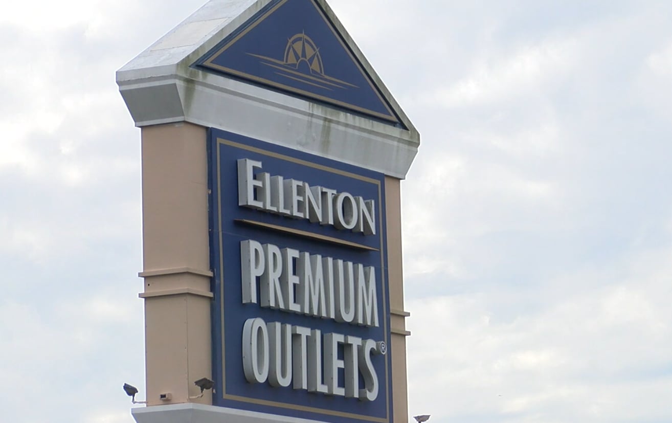 2 new hotels coming to Ellenton Premium Outlets; parking to be limited ...