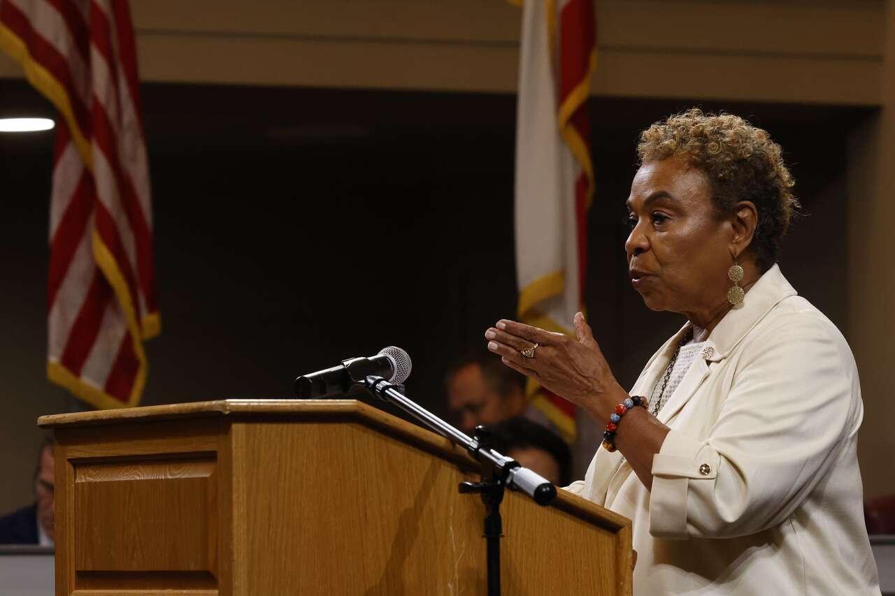 After 3-year delay, Oakland revives stalled housing, street improvement ...