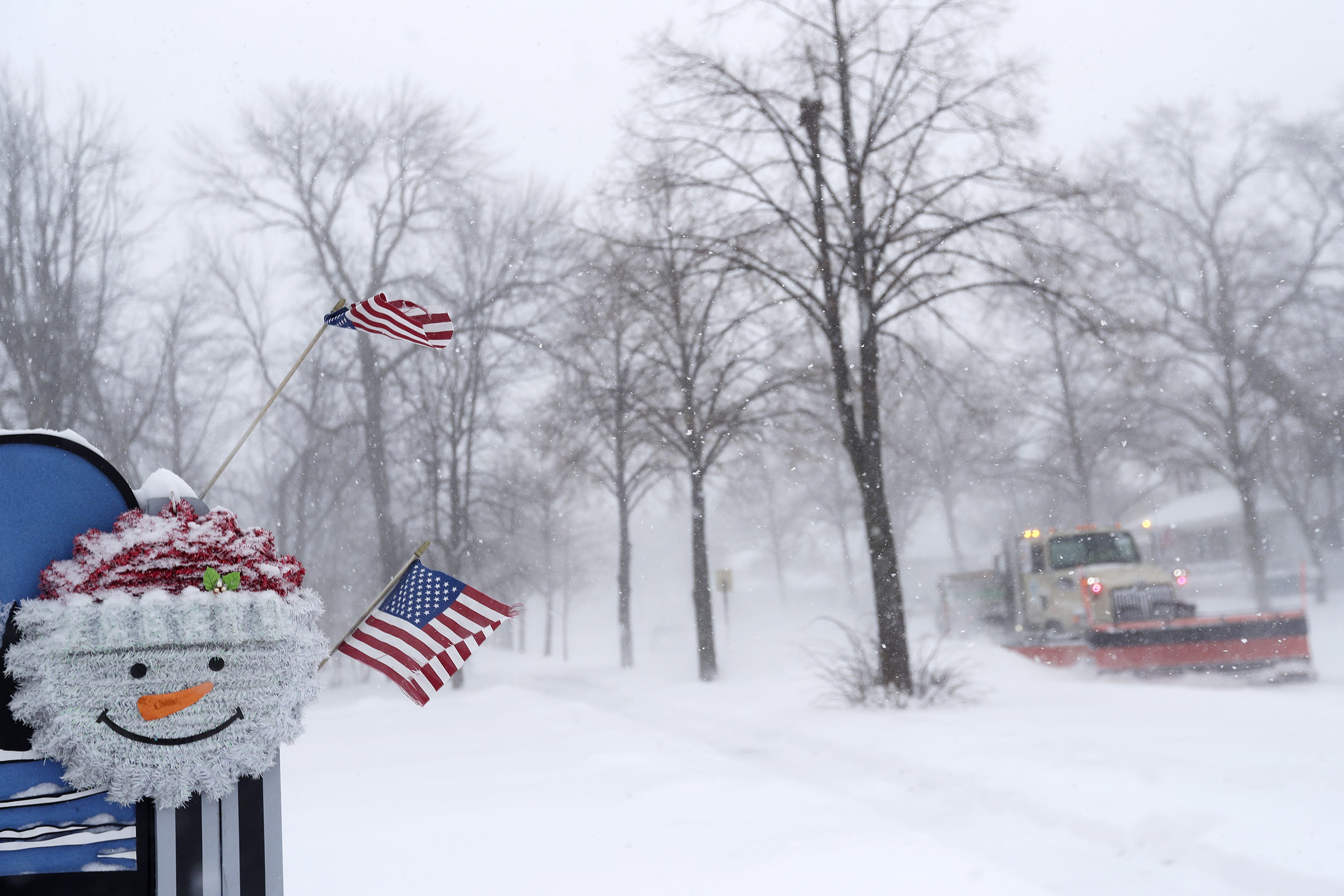 Snow emergencies issued for Point and Plover as 4-7" of snow expected