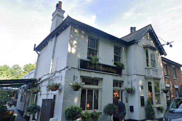 Murder investigation launched in Ewell after man found dead in alleyway ...