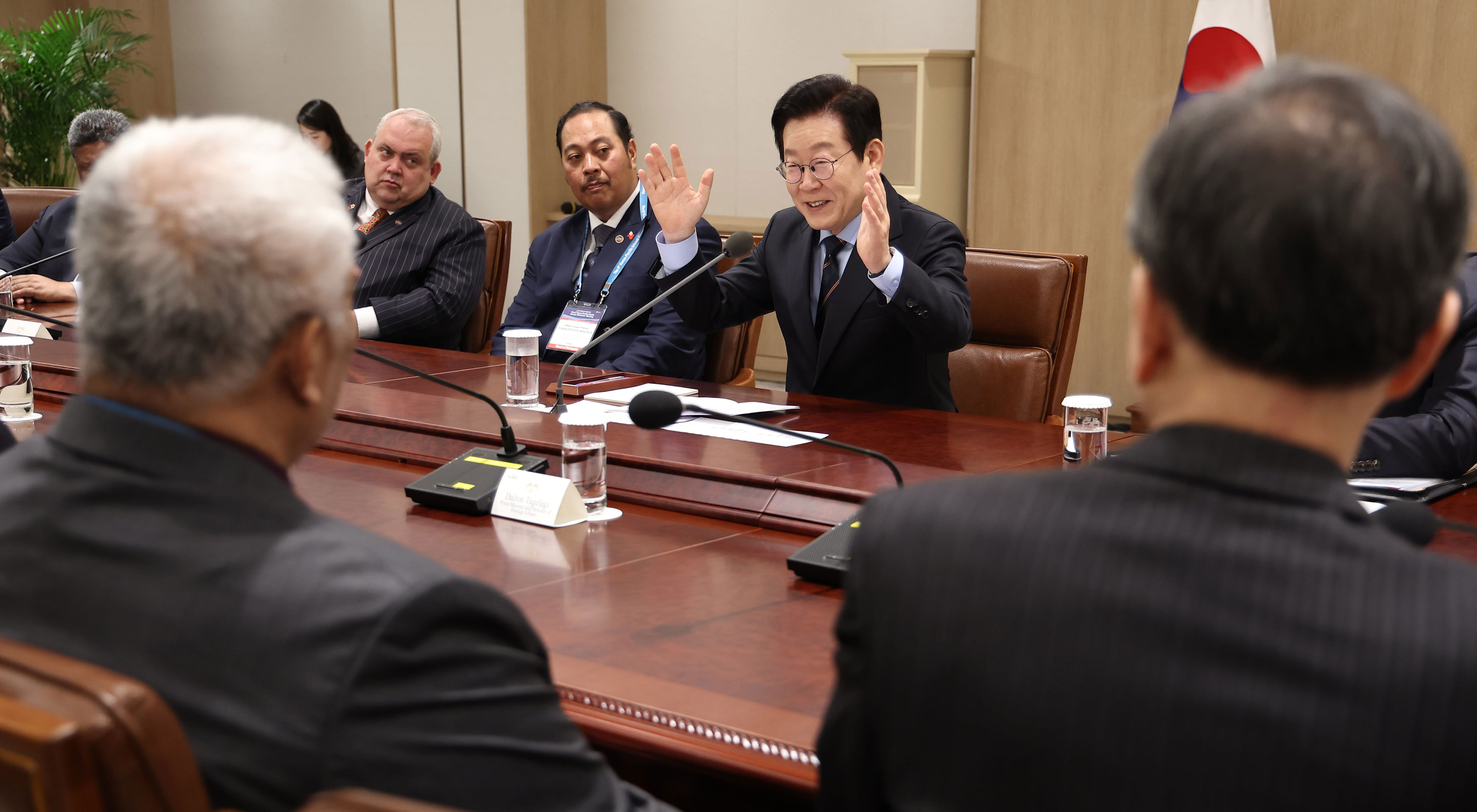 Lee Jae-myung instructs probe into Unification Church allegations