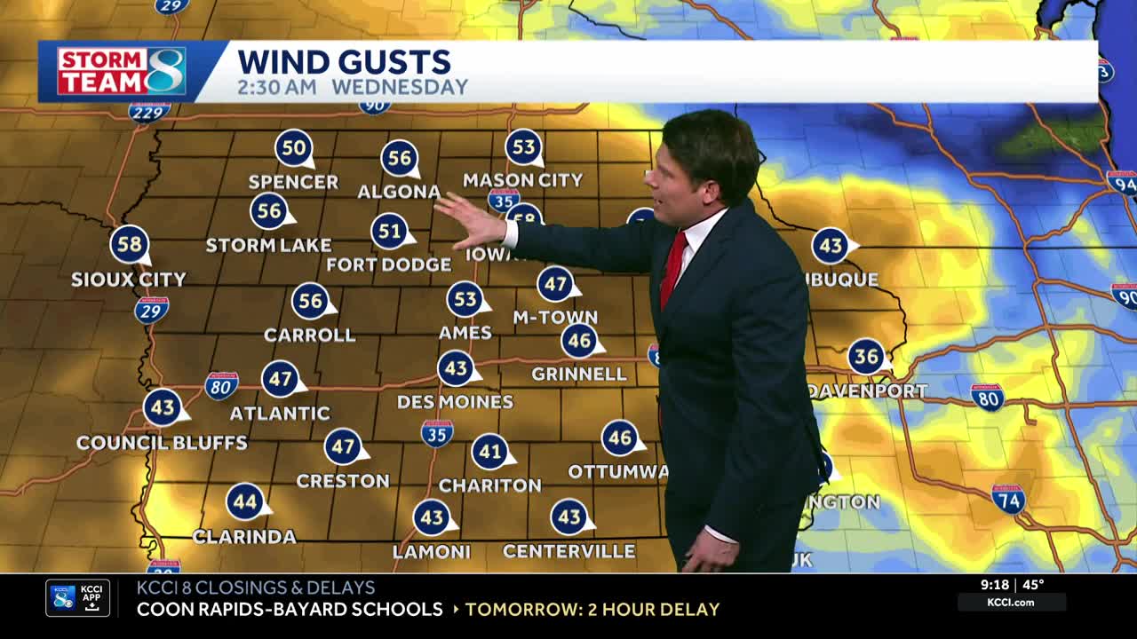 Iowa weather: Very gusty winds overnight causing potential whiteout ...