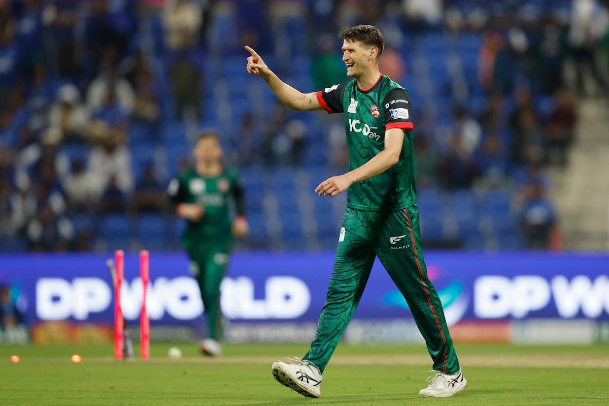 ILT20: Desert Vipers edge MI Emirates by one run in final-ball thriller