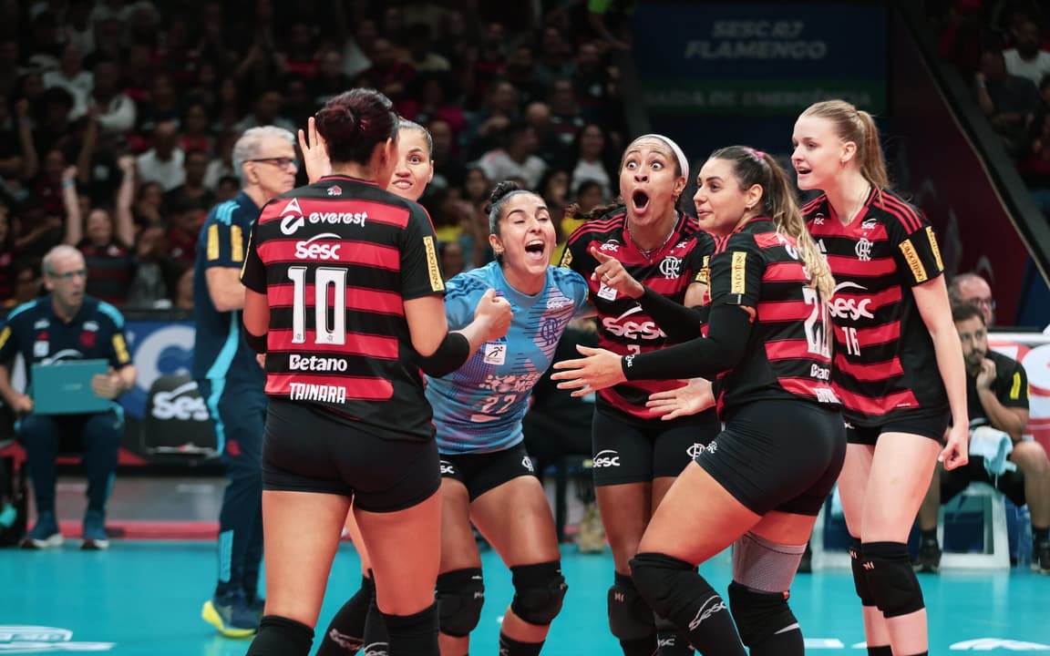 Flamengo vence clássico contra Fluminense e é líder da Superliga Feminina