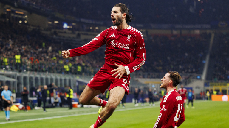 Szoboszlai Dominikot trónra emeli az angol média, szinte minden ...