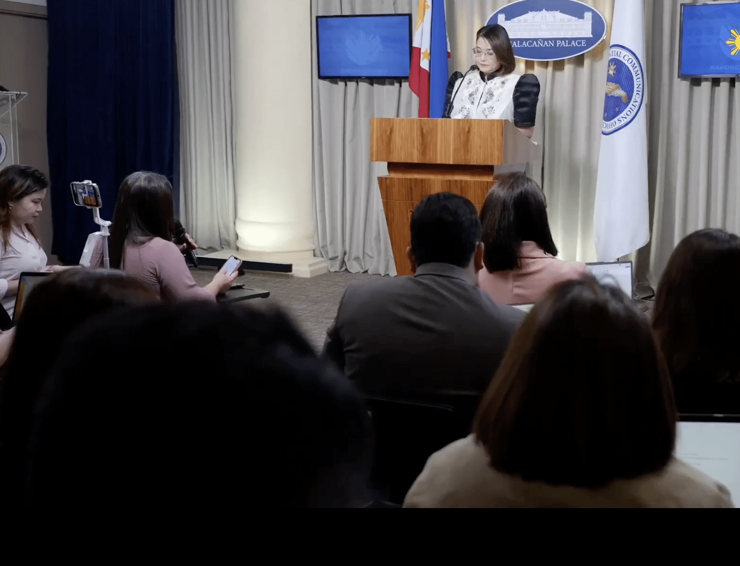 Palace on impeachment raps vs Marcos: They affect country, economy