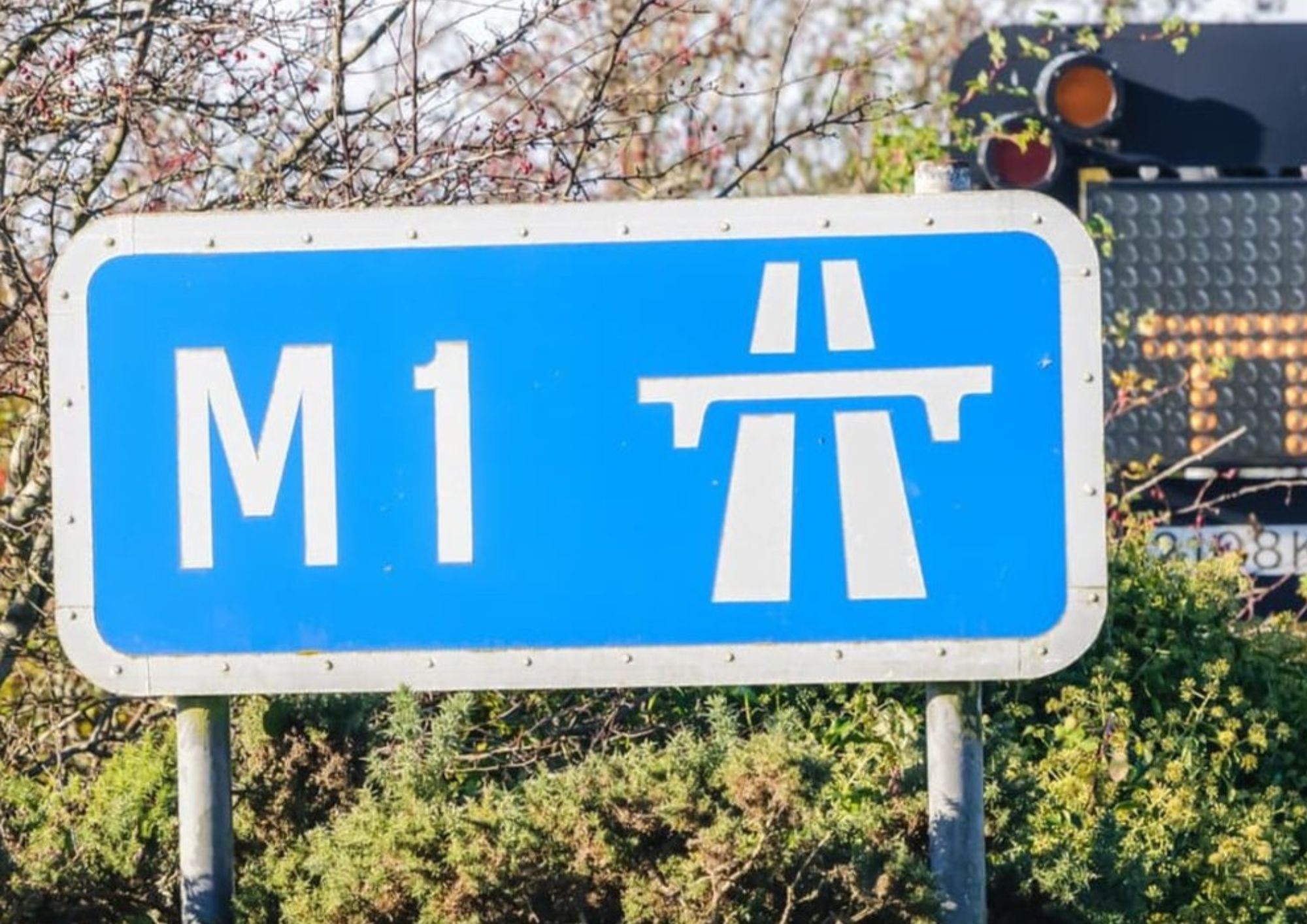 Delays on the M1 affecting Sheffield & Rotherham this morning after two ...