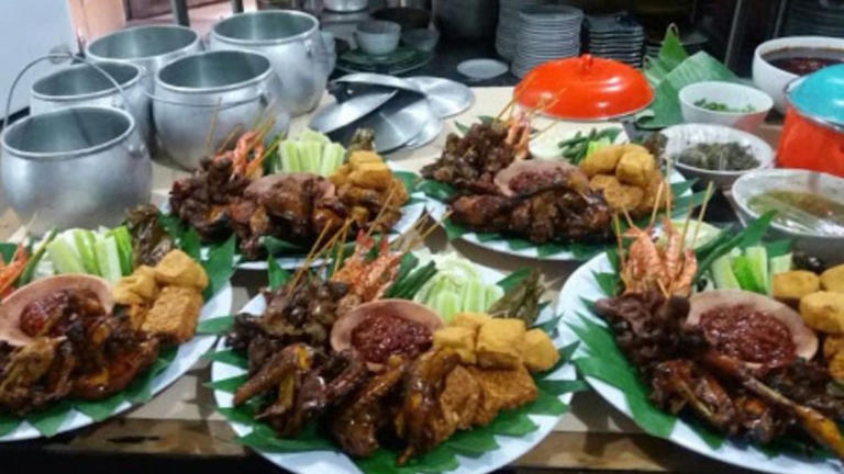 Grage Lanai Resto: Pesona kuliner asri di tengah sawah Kuningan yang ...