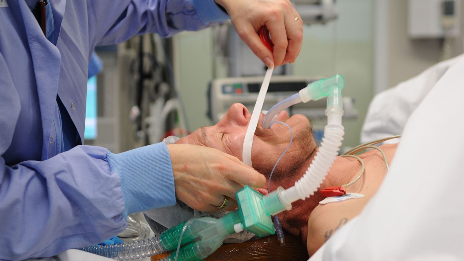 Ketamine not a better anesthetic for intubation of critically ill patients