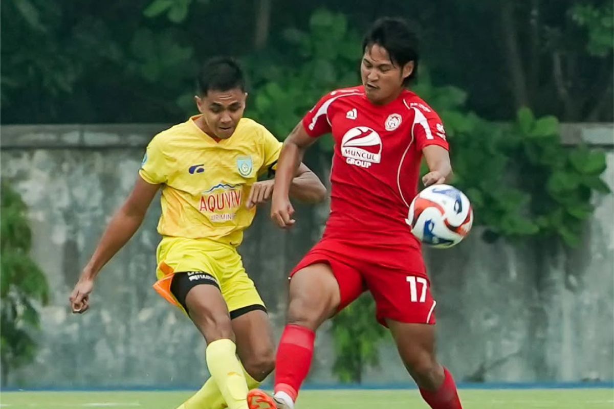 10 pemain Gresik United gasak Persiba Bantul, drama gol menit akhir ...