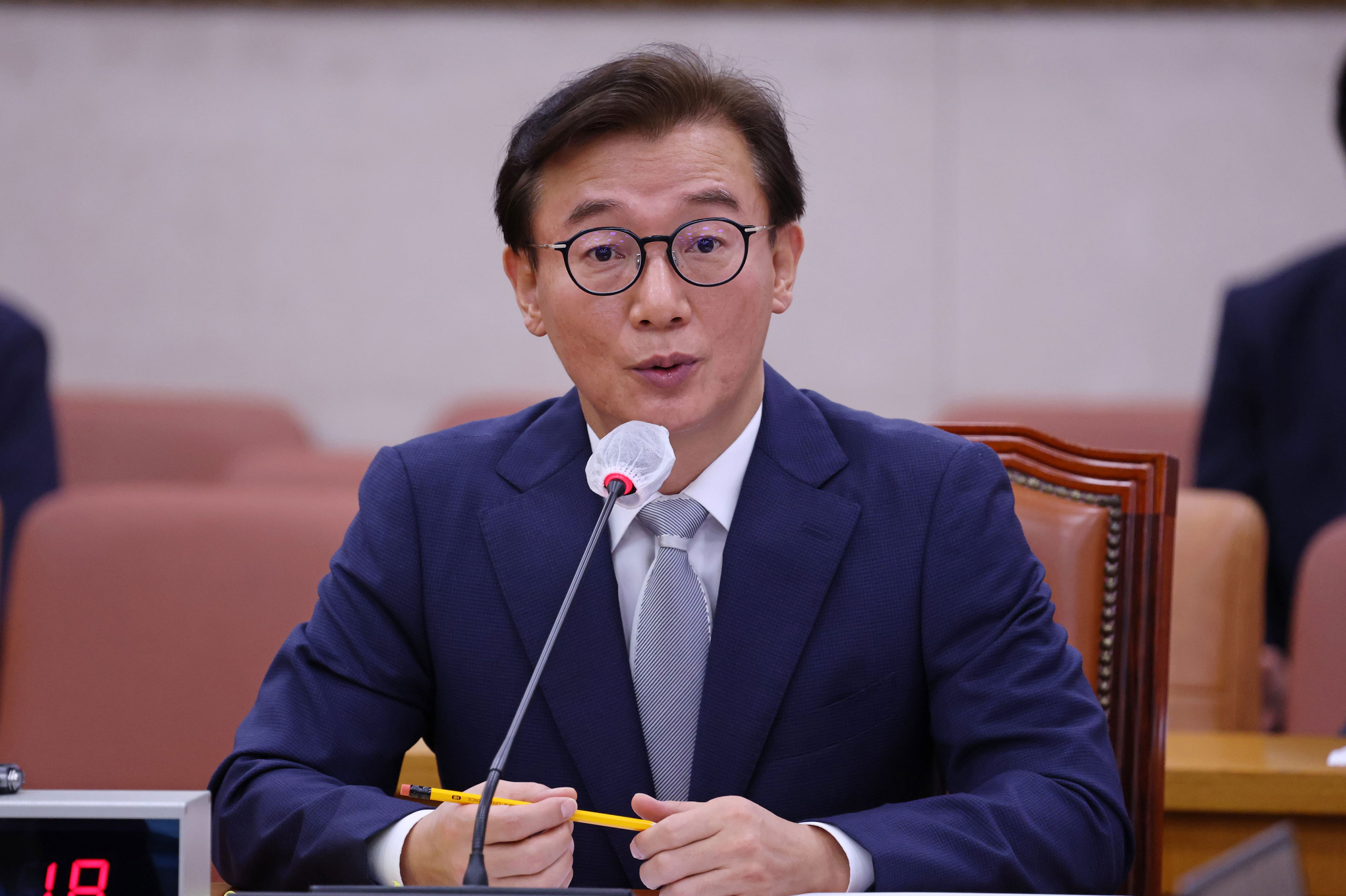 Chun Jae-soo investigation risks collapse over statute of limitations