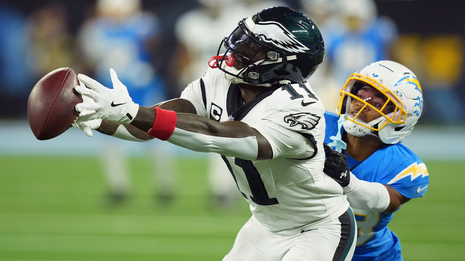 Eagles rumors: Why AJ Brown trade buzz simply won’t go away