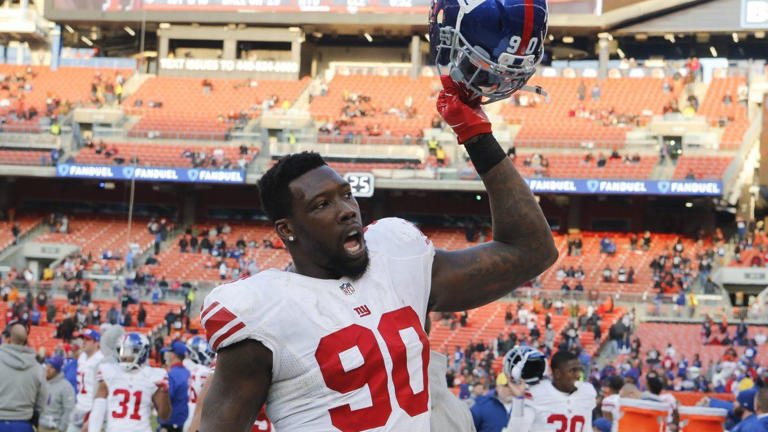 NFL: Jason Pierre-Paul defies age and returns to action with the Buccaneers