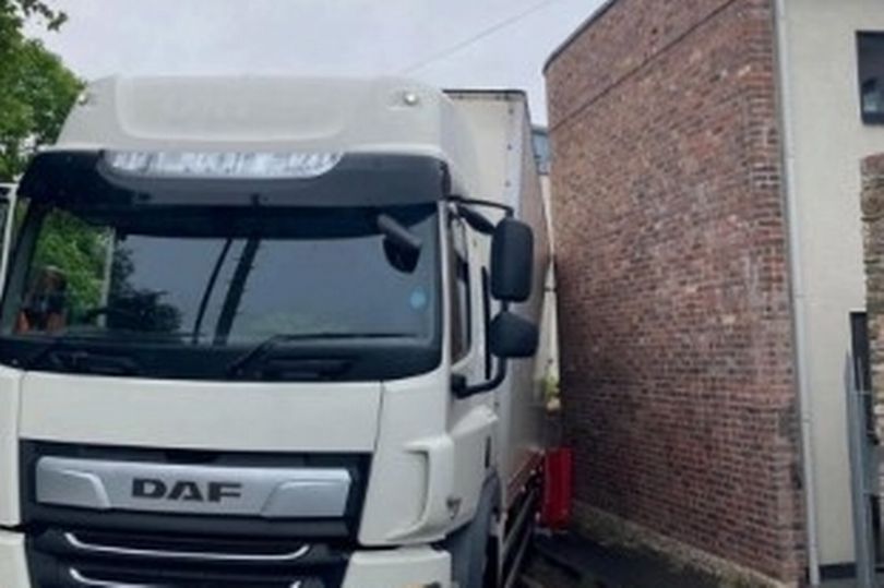 ‘Lorries keep driving into my house’ but council plans to make lorry ...