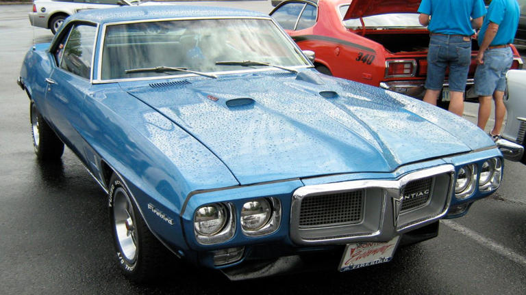 1969 Firebird 350 HO vs 400: What buyers should know