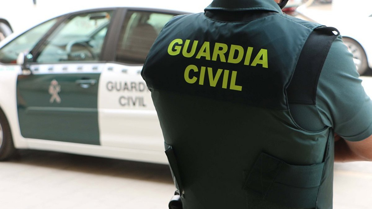 La UCO detecta ingresos de "origen desconocido" a un guardia civil ...
