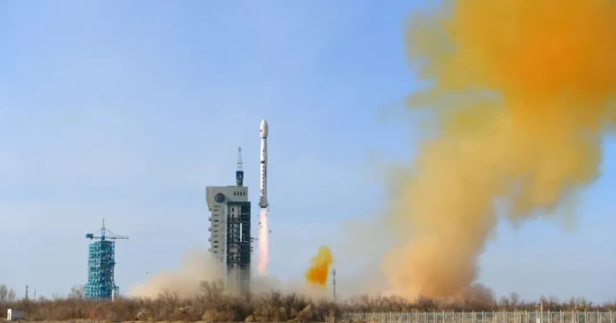 China sets new space record with three Long March rocket launches ...
