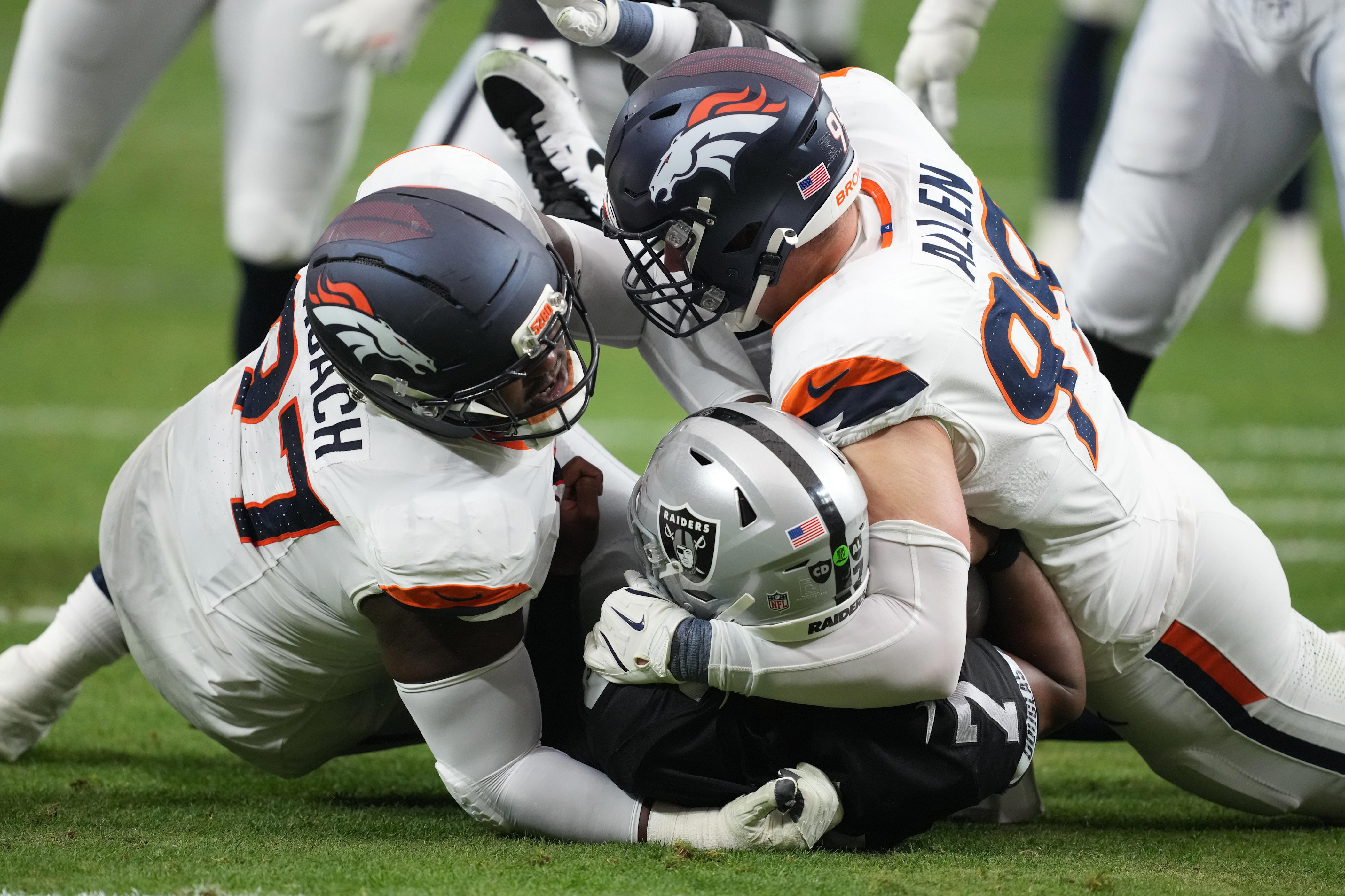 NFL’s single-season sack record is within reach for Broncos