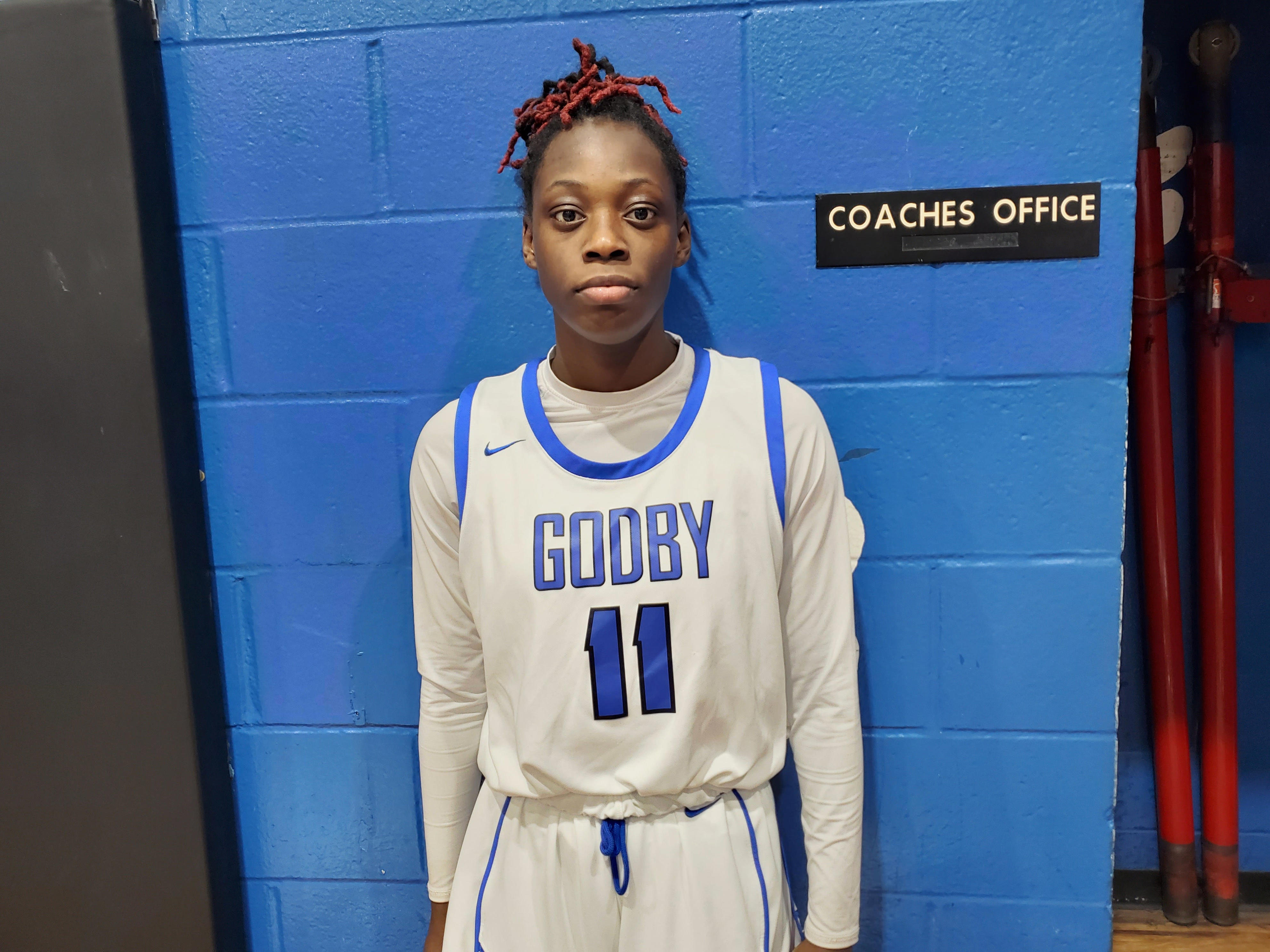 Junior guard Makell Bradham takes charge as Godby beats Leon