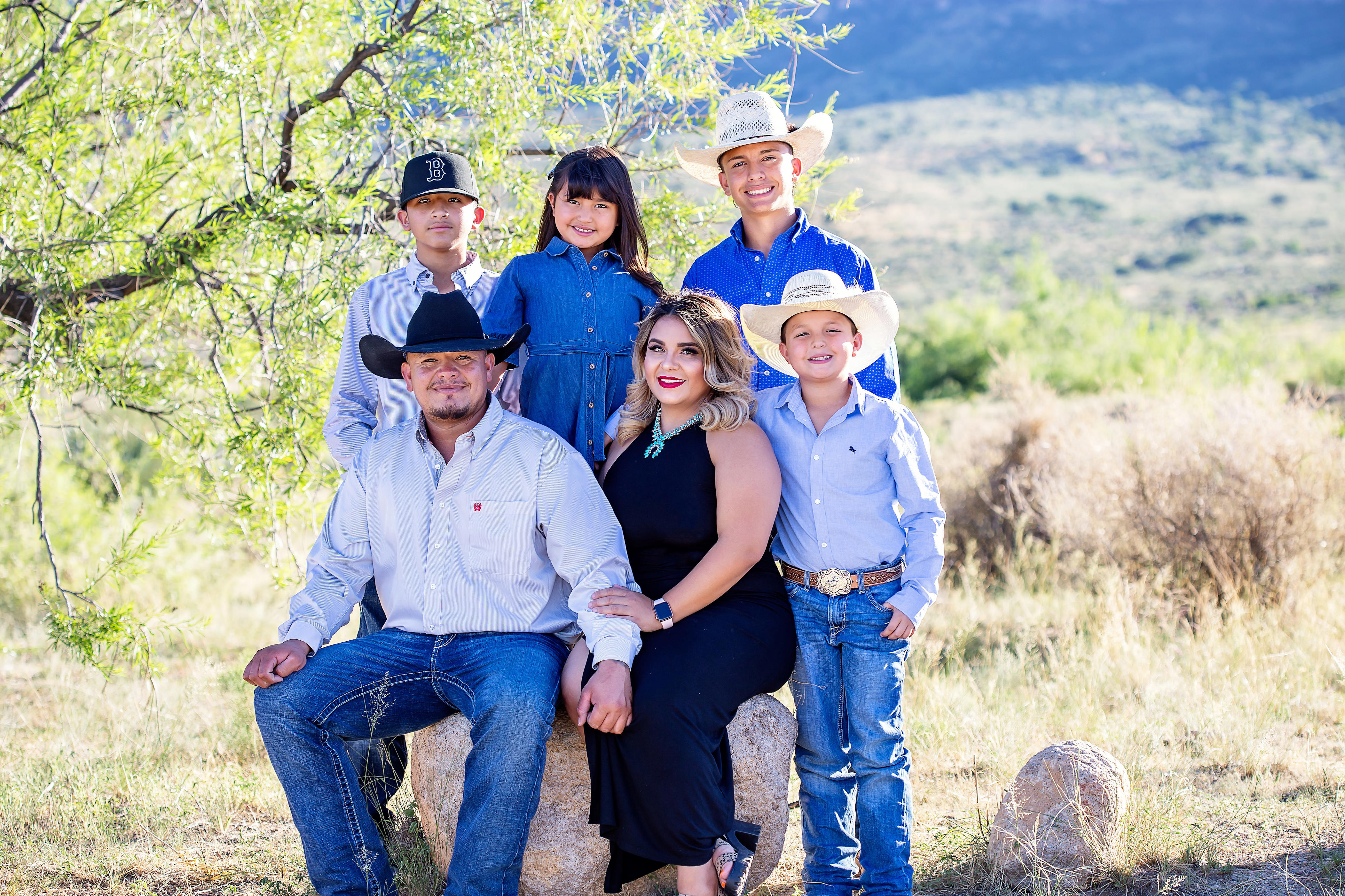 ICE detains Nashville country singer's brother-in-law on Thanksgiving