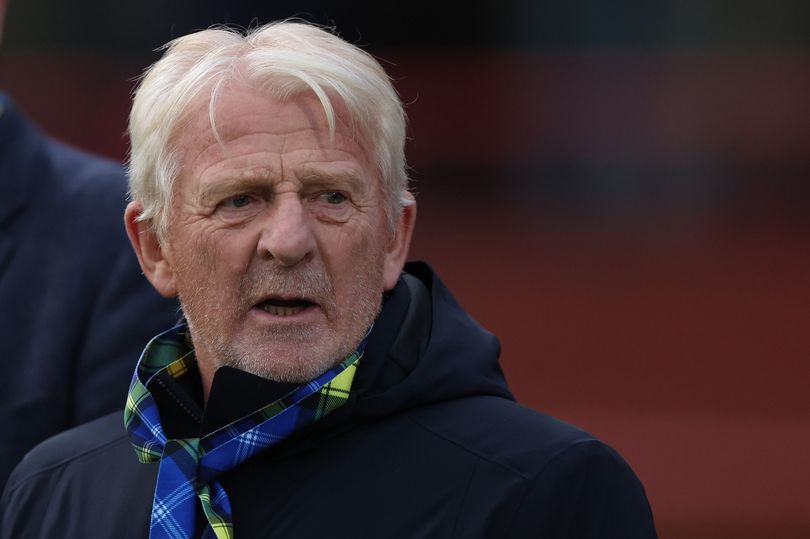 Gordon Strachan warns Leeds United about 'crisis' and makes Scott ...