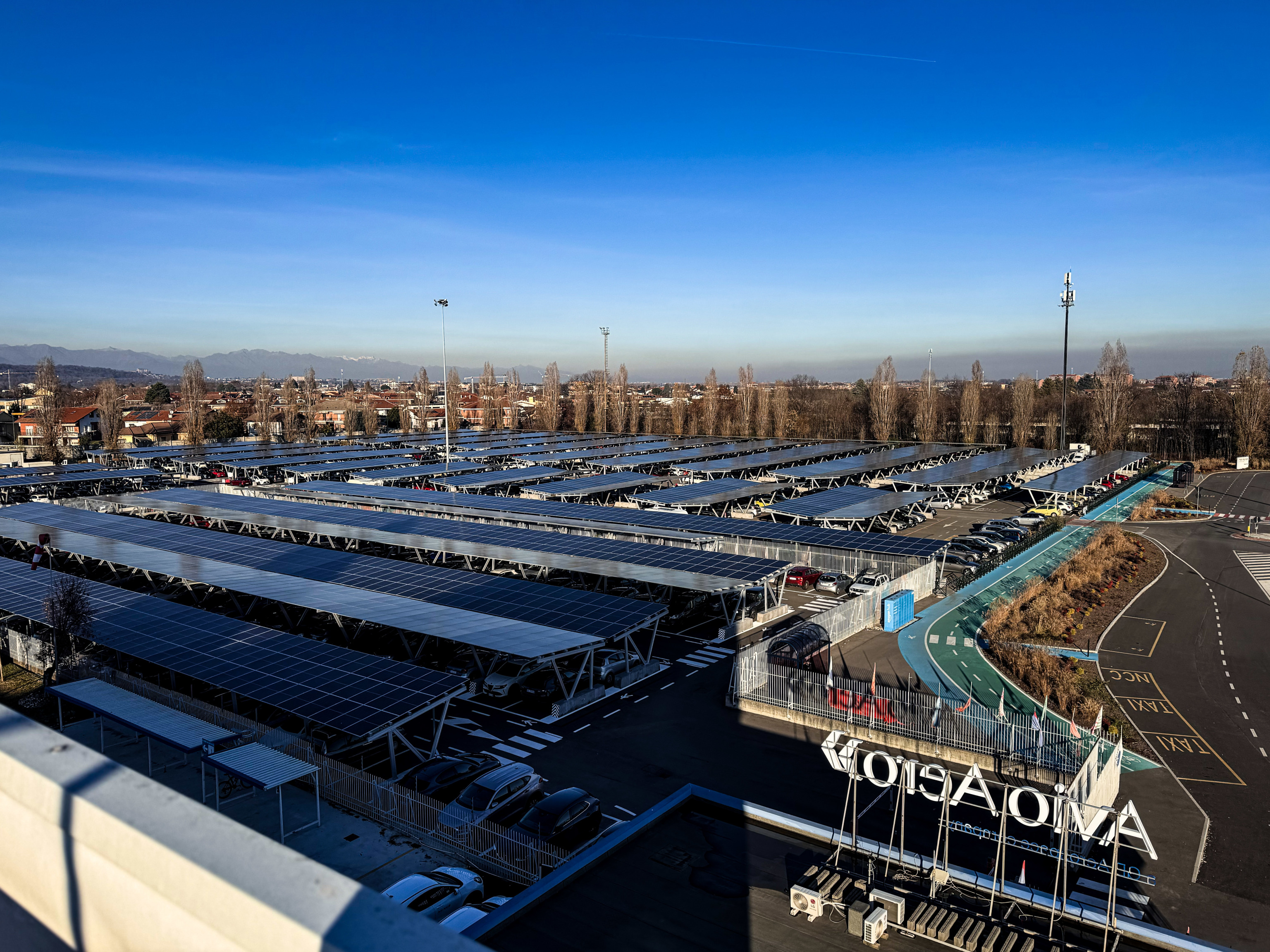 Edison Next realizza uno dei più grandi impianti fotovoltaici su parcheggio
