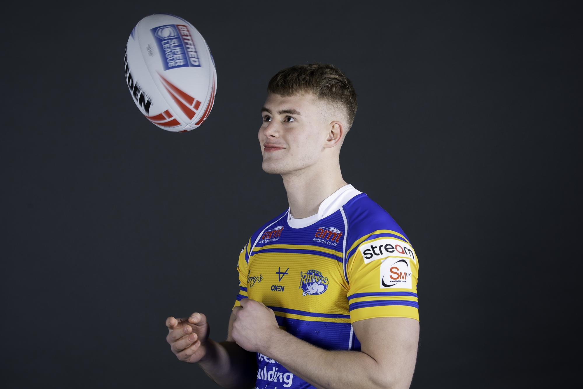 Max Simpson out to repay Leeds Rhinos after landing new deal